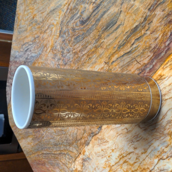 Neuerer | Accents | Neuerer Gold Vase | Poshmark